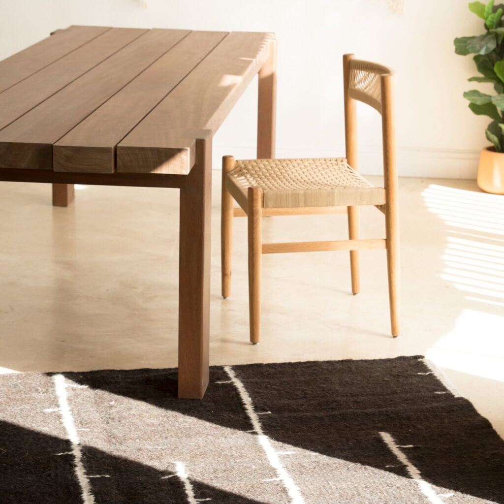 Sumo Table - Louw Roets